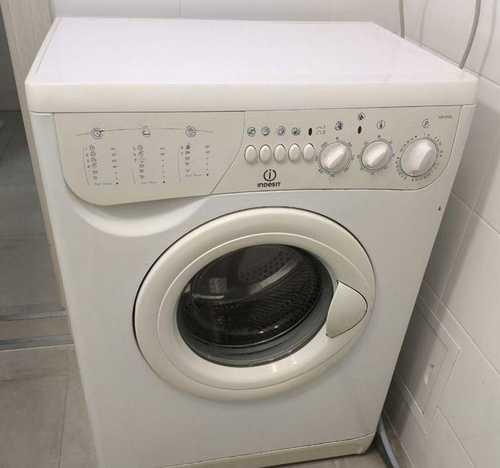 Стиральная машина indesit w105tx