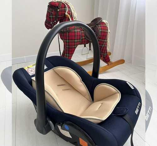 Автолюлька автокресло Babyton Betti Beige