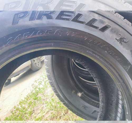 Pirelli Scorpion Ice&Snow 245/65 R17