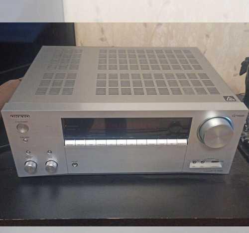 Ресивер onkyo TX-NR686