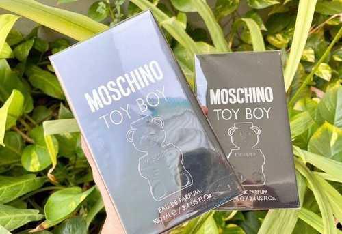 Moschino toy boy (оригинал)