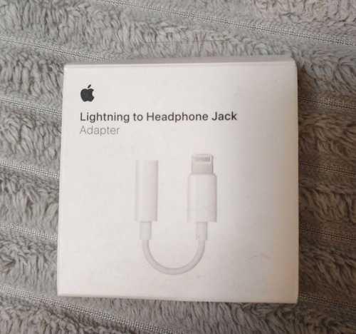 Переходник Apple lightning на 3.5