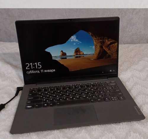 Lenovo ideapad 5 14 alc05