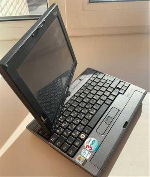 8.9" Ноутбук Fujitsu-Siemens P1610