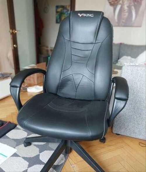 Компьютерное кресло игровое Viking