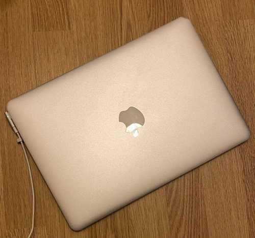 Apple macbook air 13 2011