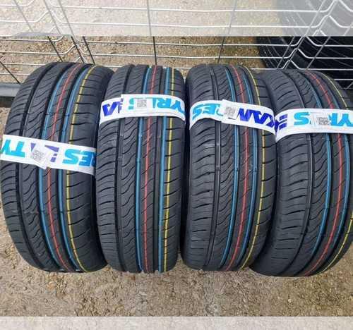 Viatti Strada Asimmetrico V-130 215/55 R16 98V