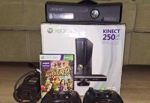 Xbox 360 250 Gb Kinnect + 2 game pads