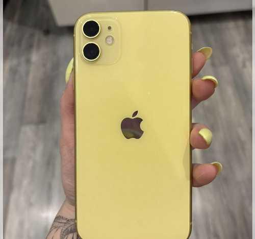 iPhone 11, 64 ГБ