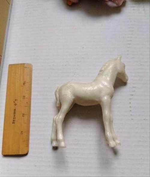 Лошадь статуэтка пластмасса СССР