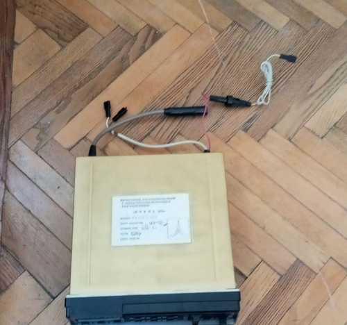 Приемник автомобильный