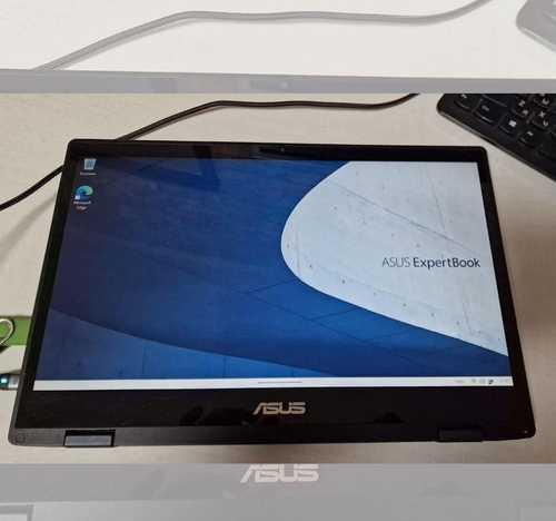 Продаю ноутбук asus ExpertBook B3 Flip