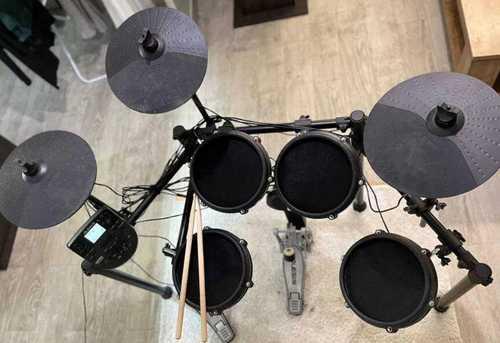 Alesis Nitro Mesh Kit Ударная установка