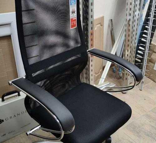 Компьютерное кресло SU BK 8 ch черное