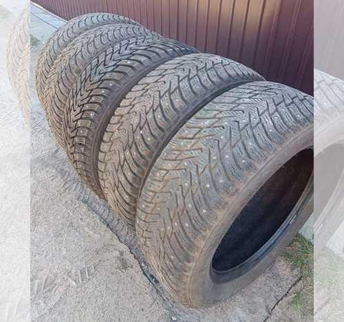 Nokian Tyres Hakkapeliitta 8 205/55 R16 94T