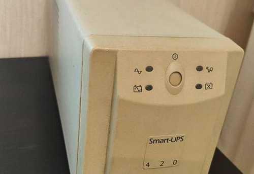 Источник бесперебойного питания APC Smart-UPS SC42