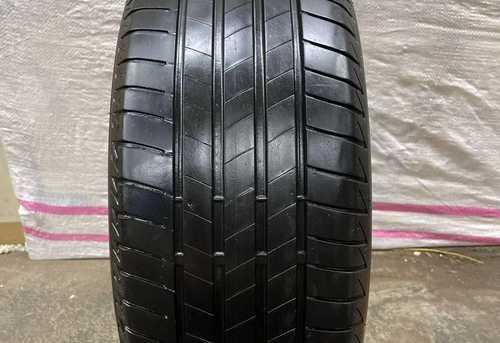 Bridgestone Turanza T005 215/55 R16