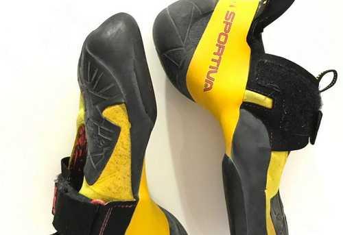 Скальные туфли La Sportiva Skwama Black/Yellow