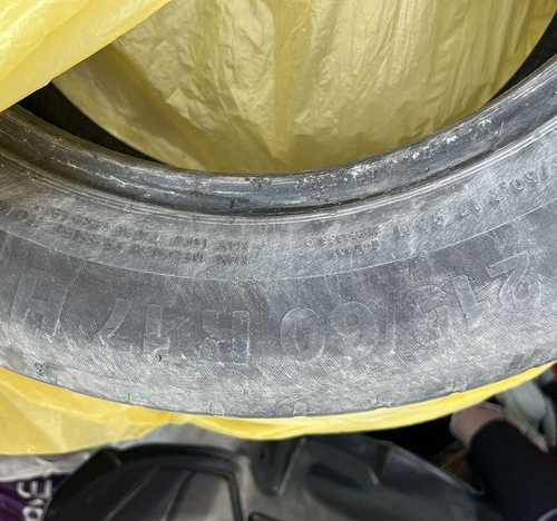 Accelera 651 215/60 R17