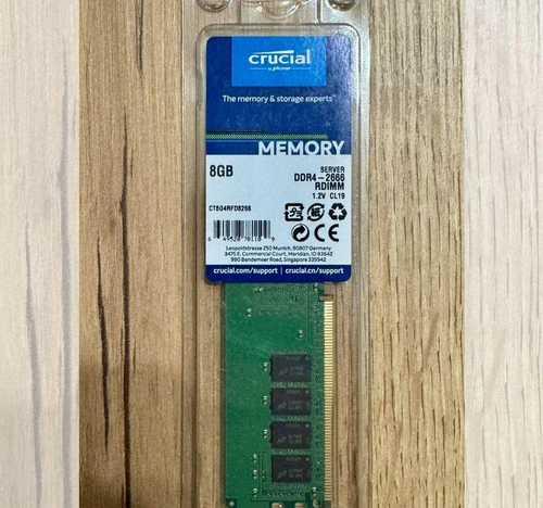 Оперативная память Crucial 8 Gb (CT8G4RFD8266)