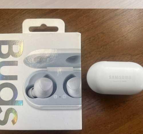 Беспроводные наушники samsung galaxy buds