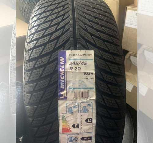 Michelin Pilot Alpin 5 245/45 R20 103T