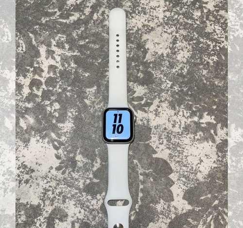 Apple Watch SE 40mm