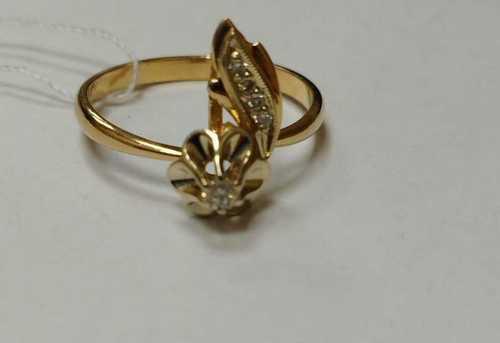 Золотое кольцо 18,5р бриллиант(28300)