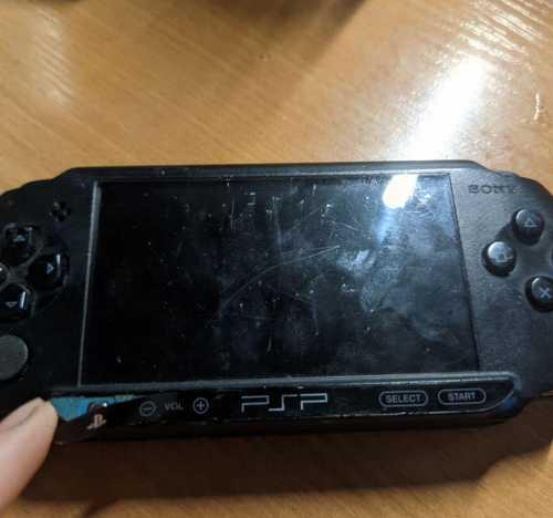 Sony PSP e 1008 street