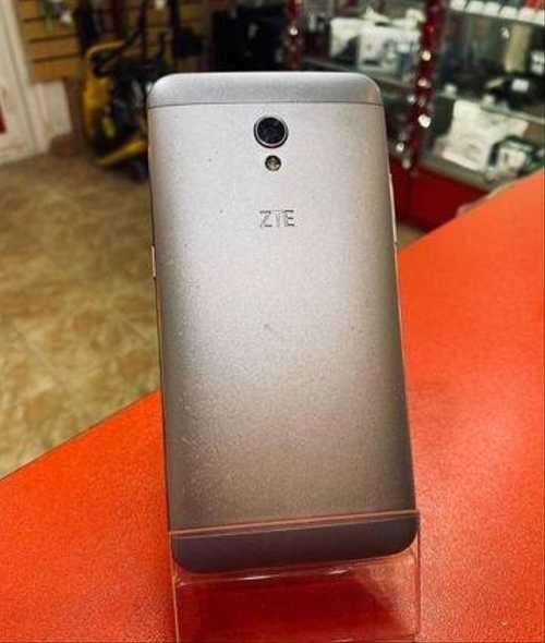 Мобильный телефон ZTE Blade V7