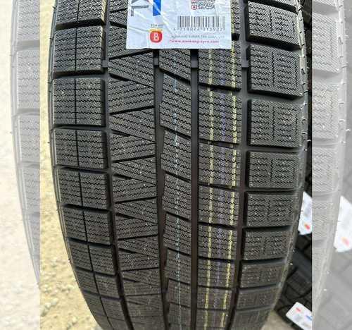 Nankang ESSN-1 Corsafa 295/35 R21 107Q