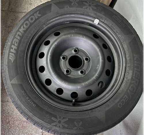 Hankook Kinergy Eco 215/60 R16