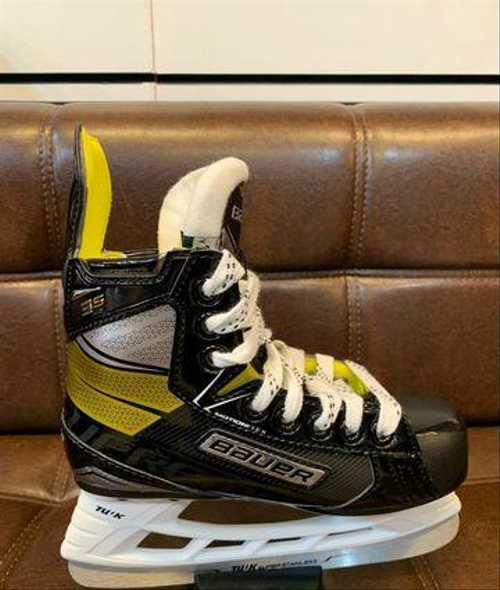 Коньки хоккейные Bauer Supreme 3S YTH