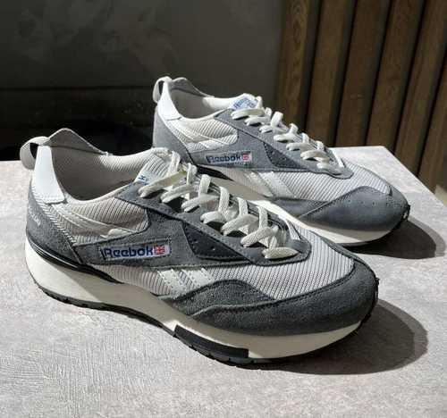 Мужские кроссовки reebok lx2200