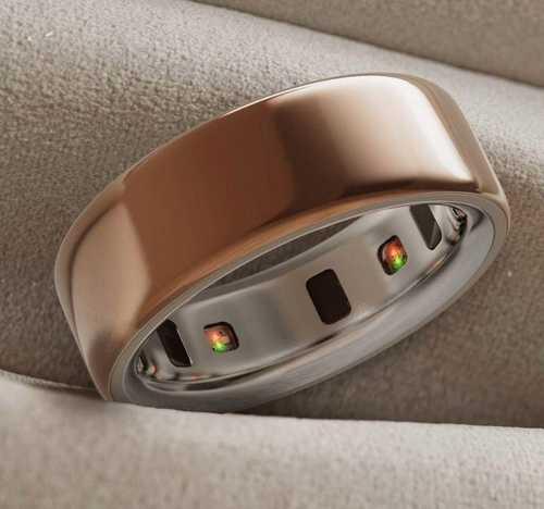 Oura Ring 4 Finish: Gold 7-11