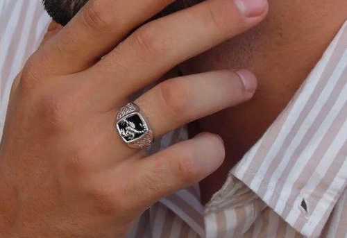 Мужское кольцо печатка Скорпион серебро 925