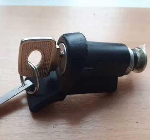 Замок багажника ваз 2110