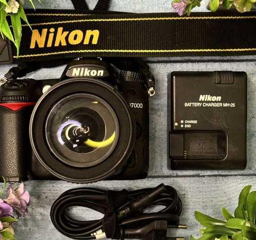 Зеркальный фотоаппарат Nikon D7000   обьектив