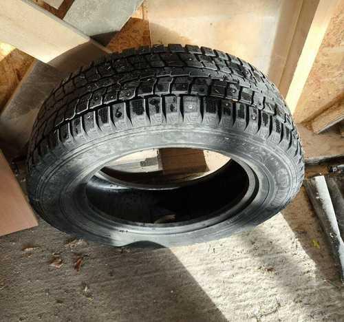 Dunlop SP Winter Ice 01 19.5/65 R15 95T