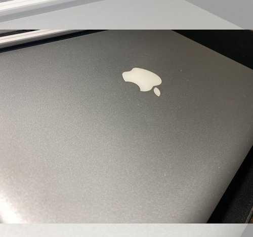 Apple macbook pro 13