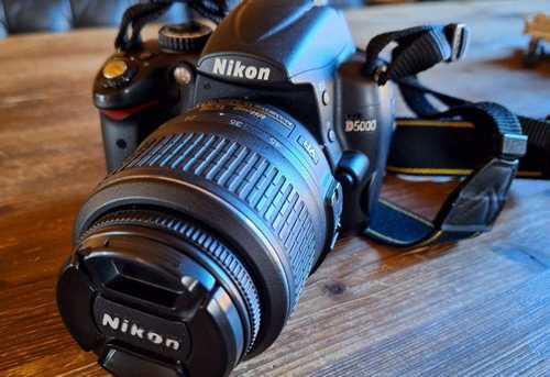 Nikon D5000