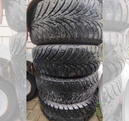 Goodyear UltraGrip Extreme 195/65 R15