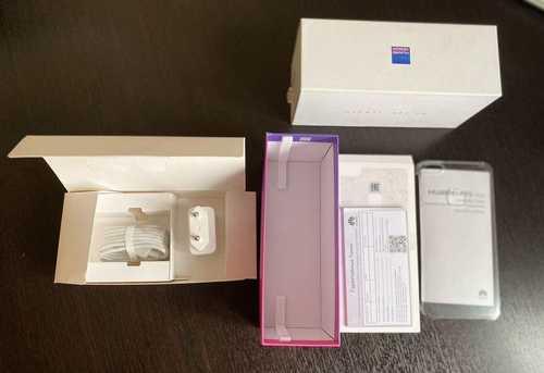 Коробка, оригинальная зарядка от Huawei P10 lite