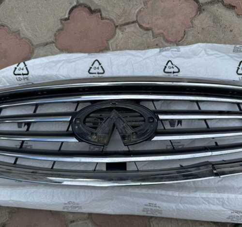 Решетка радиатора infiniti