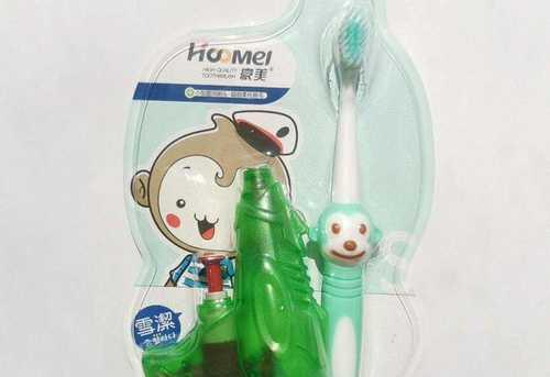 Щётка зубная детская с игрушкой