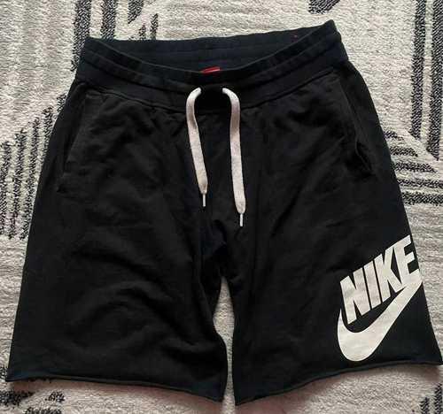 Шорты nike