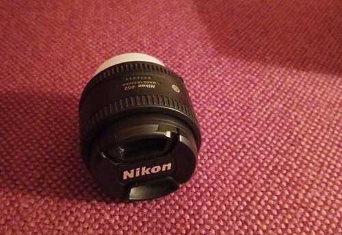 Объектив Nikon 50mm 1,8