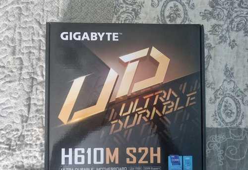 Материнская плата lga 1700 ddr5