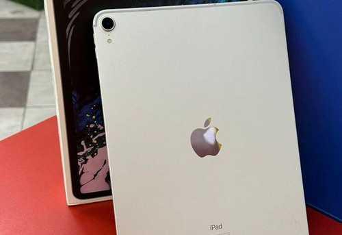 Планшет Apple iPad Pro 11 (1-го поколения) (2018)