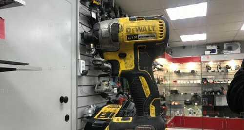 Ес32 Винтоверт dewalt DCF887N